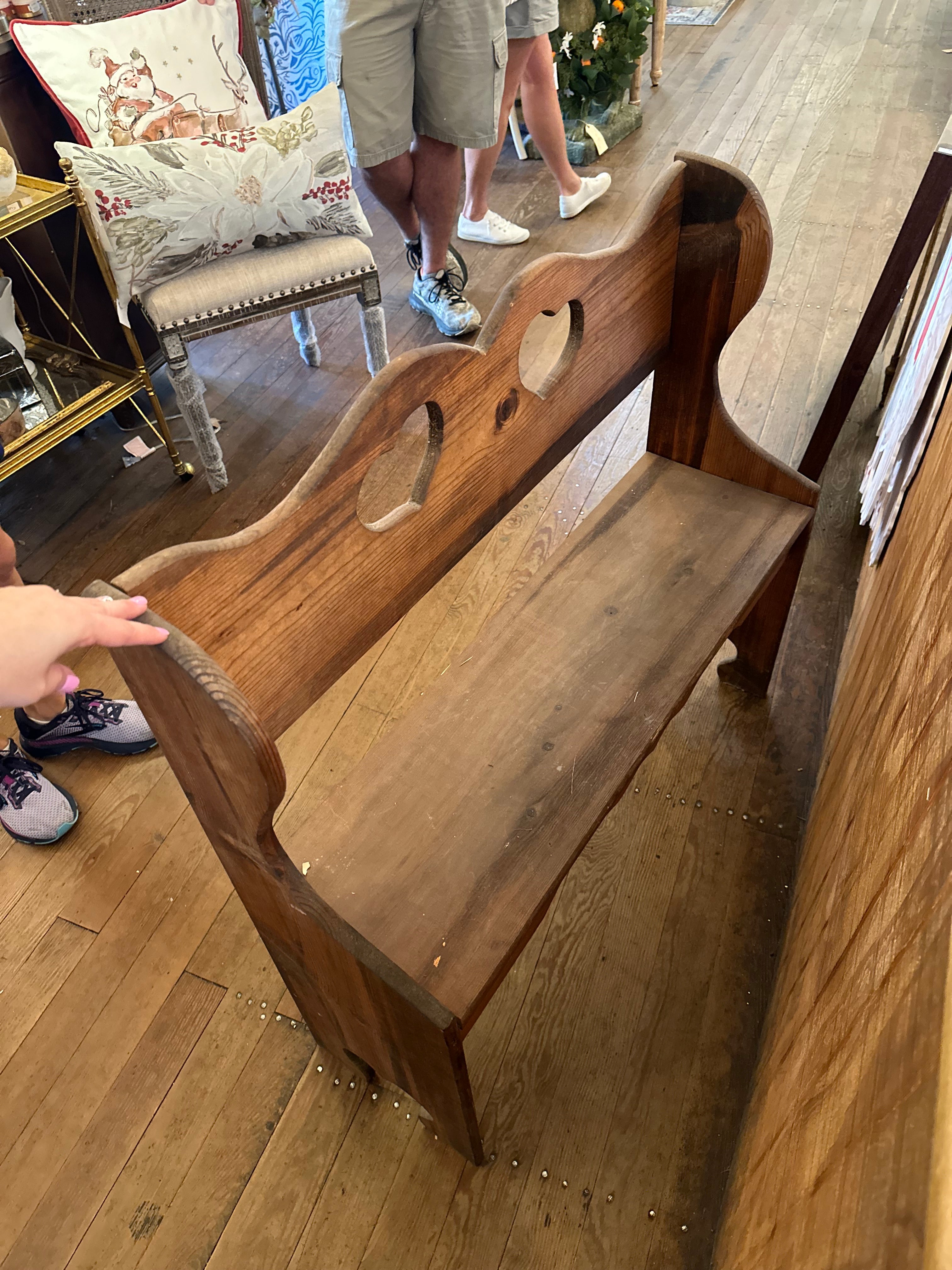 Heart Bench – Southern Antiques